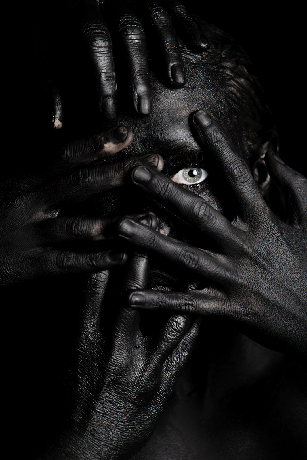 DAEMA × BLACK: the light born from transformation - Daema